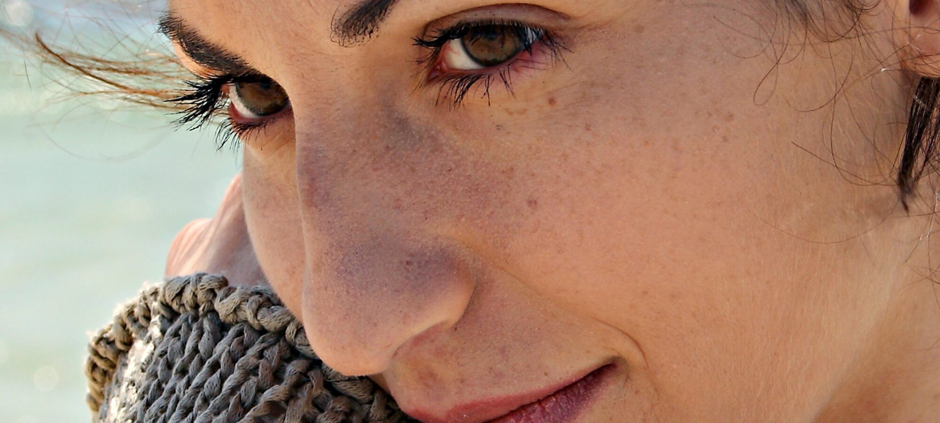 Qual é a diferença entre rídulas e rugas? | L'Oréal Paris